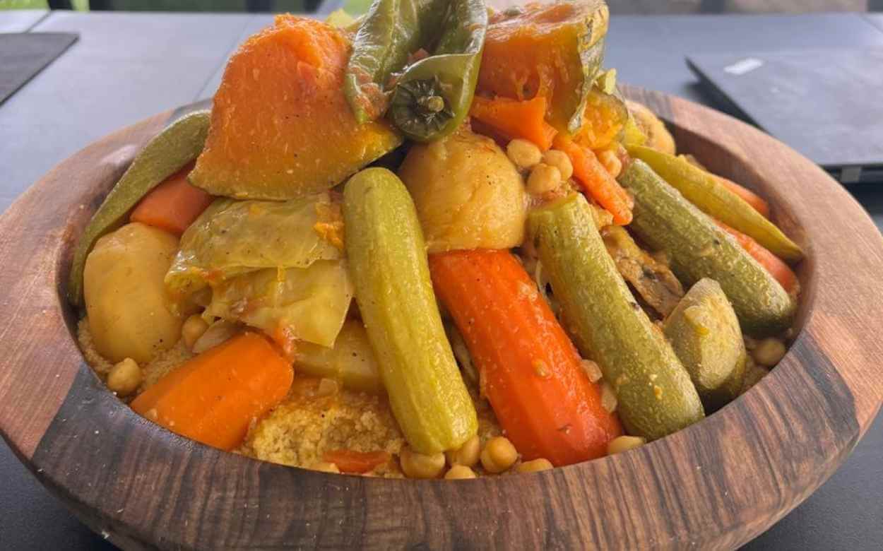 Recette Couscous : La Véritable Recette Marocaine à Tester Absolument ...